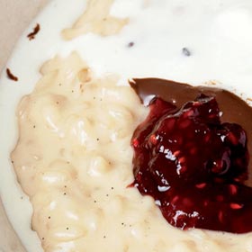 Vanilla rice pudding with strawberry jam and dark chocolate ...