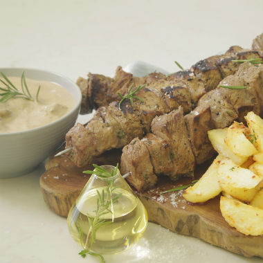 Beef Espetada With Creamy Mushroom, Pepper Sauce And Garlic Chunky ...