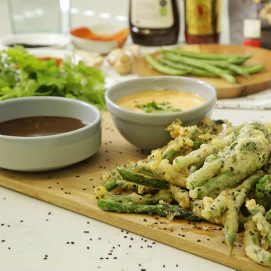Summer green vegetable tempura with sriracha, corinader mayo and spicy ...