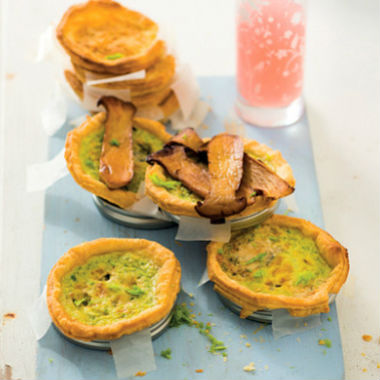 Asparagus and blue cheese quiches | Woolworths.co.za