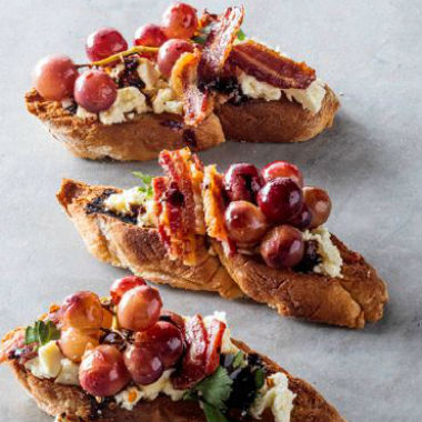 Grape, bacon and feta crostini | Woolworths.co.za