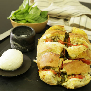 Stuffed braai breads | Woolworths.co.za